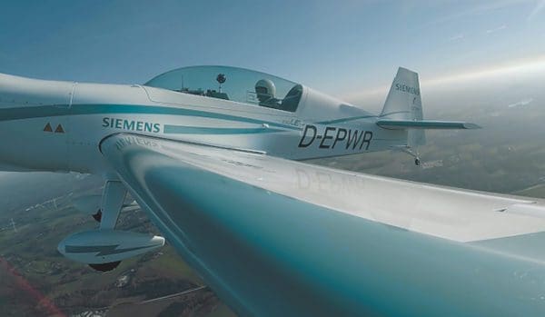 Charged EVs | Electric airplane with Siemens drive system sets ascent ...
