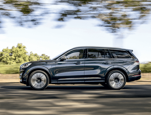 Charged EVs | 2020 Lincoln Aviator Grand Touring: Review of the brand's ...