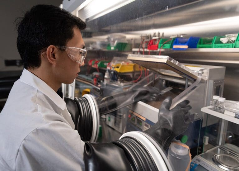 Charged EVs | Georgia Tech study shows aluminum-based batteries can ...