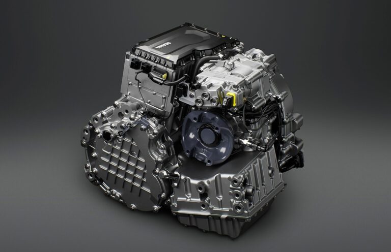 Charged EVs | Scania introduces new e- machine, battery and charging ...
