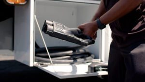 Charged EVs | Xos to roll out V2G capability across its full commercial ...