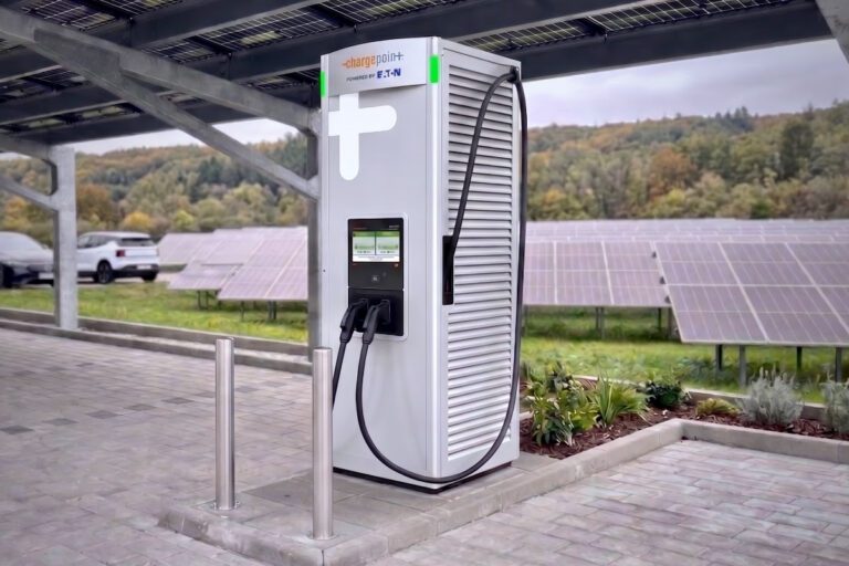 Charged EVs | ChargePoint’s new Express Solo EV charger delivers 600 kW ...