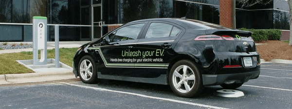 Charged EVs | Plugless Power wireless EV charging system begins real ...